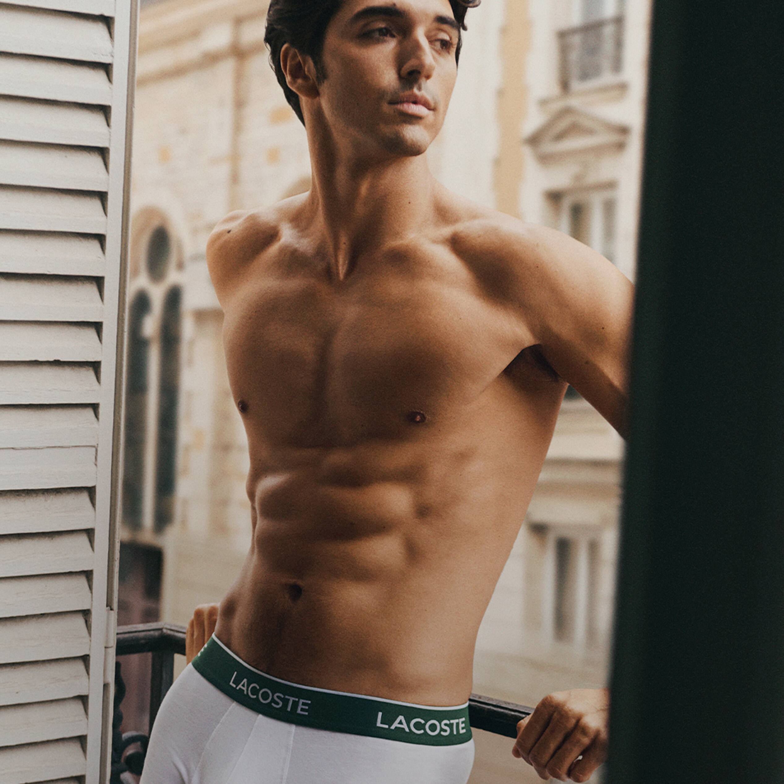 La mode homme par Lacoste vetements sneakers accessoires LACOSTE