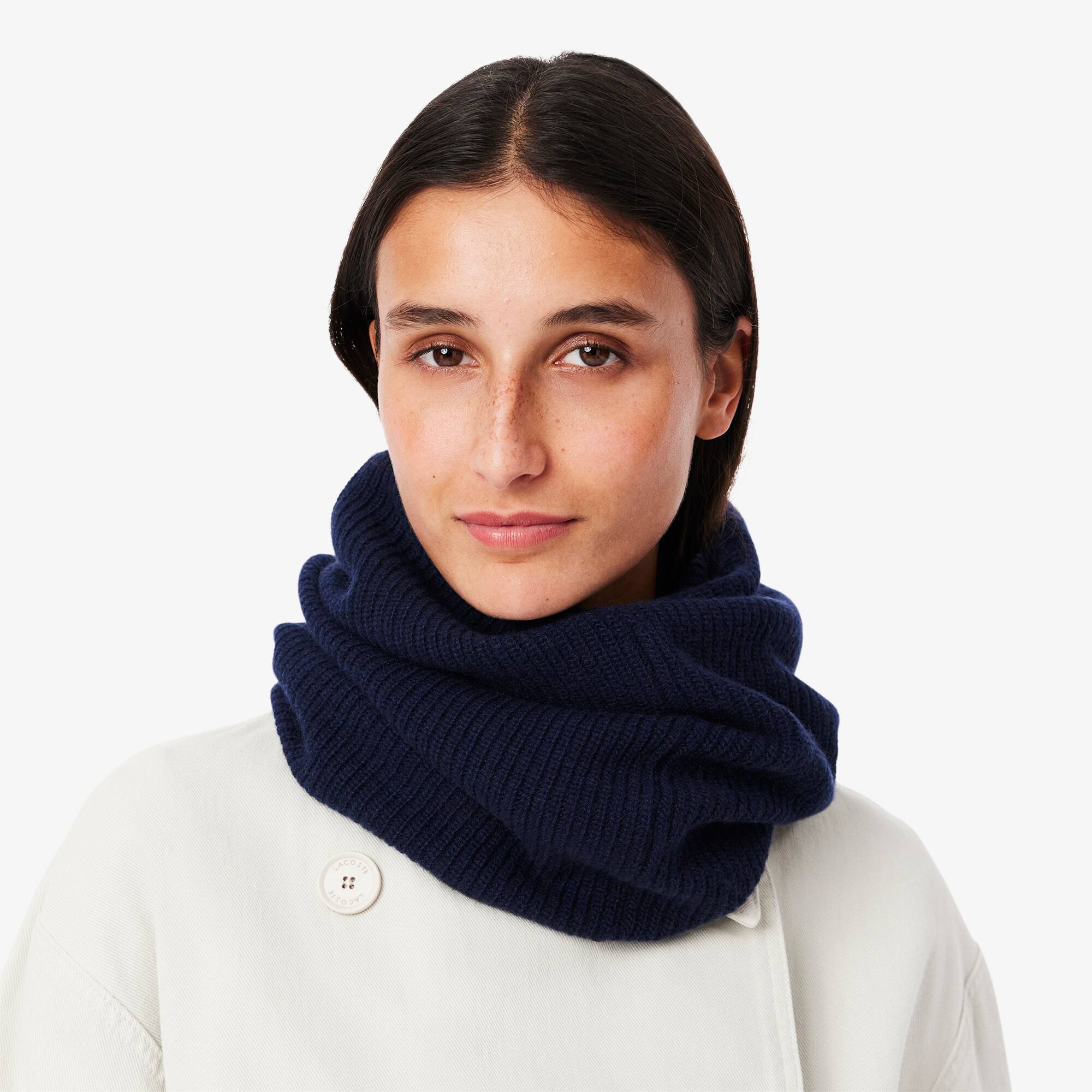 Ribbed Cashmere Infinity Scarf