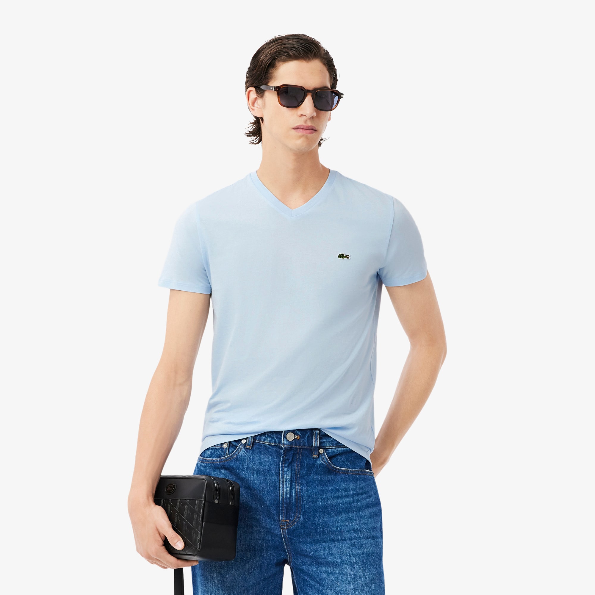 T-shirt con collo a V in jersey di cotone Pima leggero - T-shirt da uomo - Novita 2025 | Lacoste